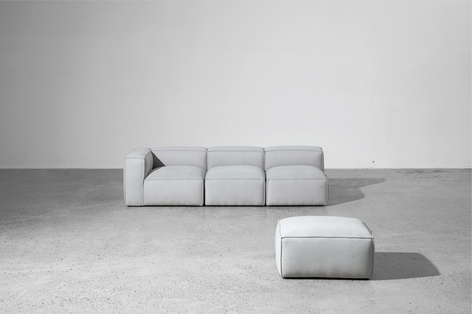 MODULAR 3 SEATER